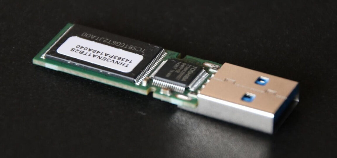 USB Hack Nedir? USB Hackten Korunma Yolları! - LorentLabs